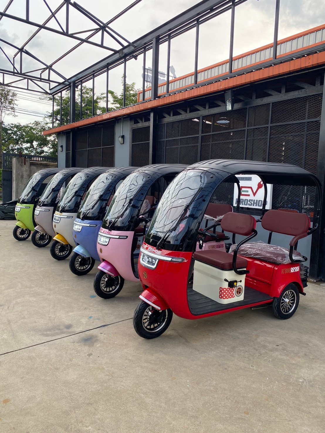 รถสามล้อไฟฟ้า 2 ตอนหลังคาคลุม รุ่น EV G6 - อีวี โปรช็อป รถไฟฟ้า